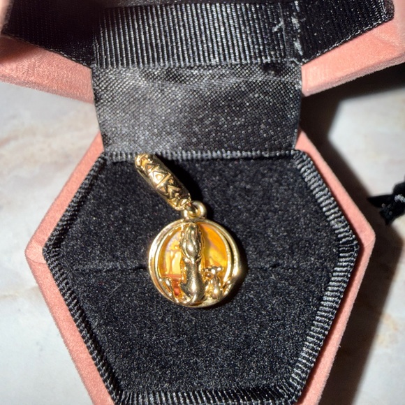 Pandora | Jewelry | Pandora Gold Mufasa Simba Pendentcharm | Poshmark